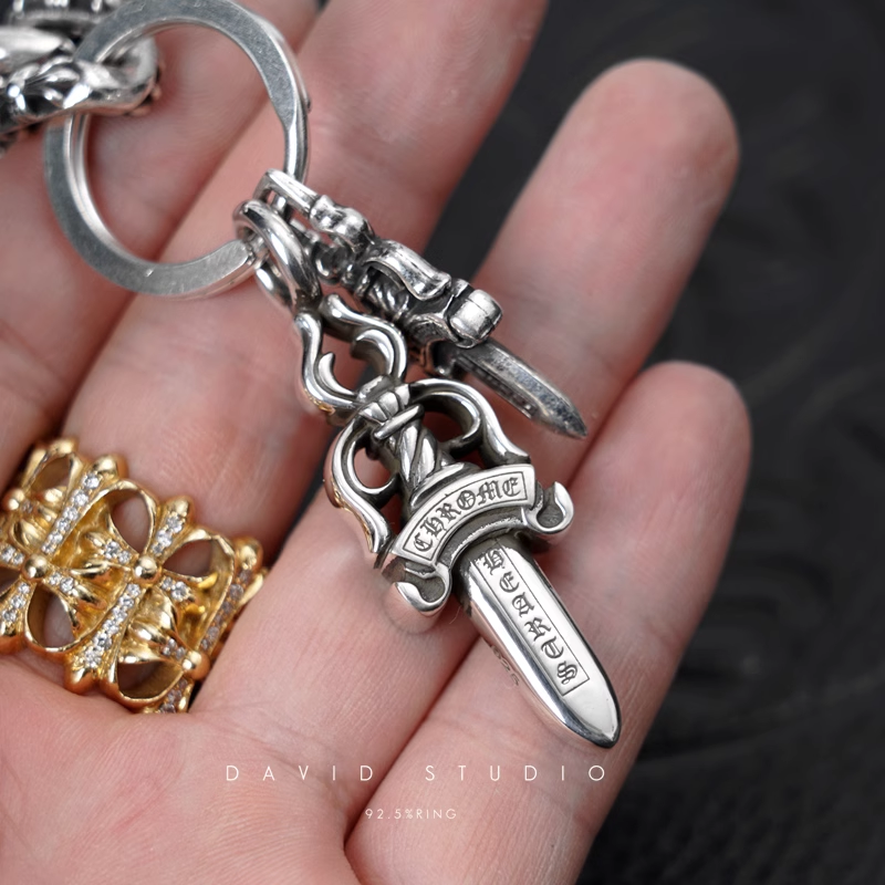Chrome Hearts Double Dagger Key Ring – David Studio – David_Studio